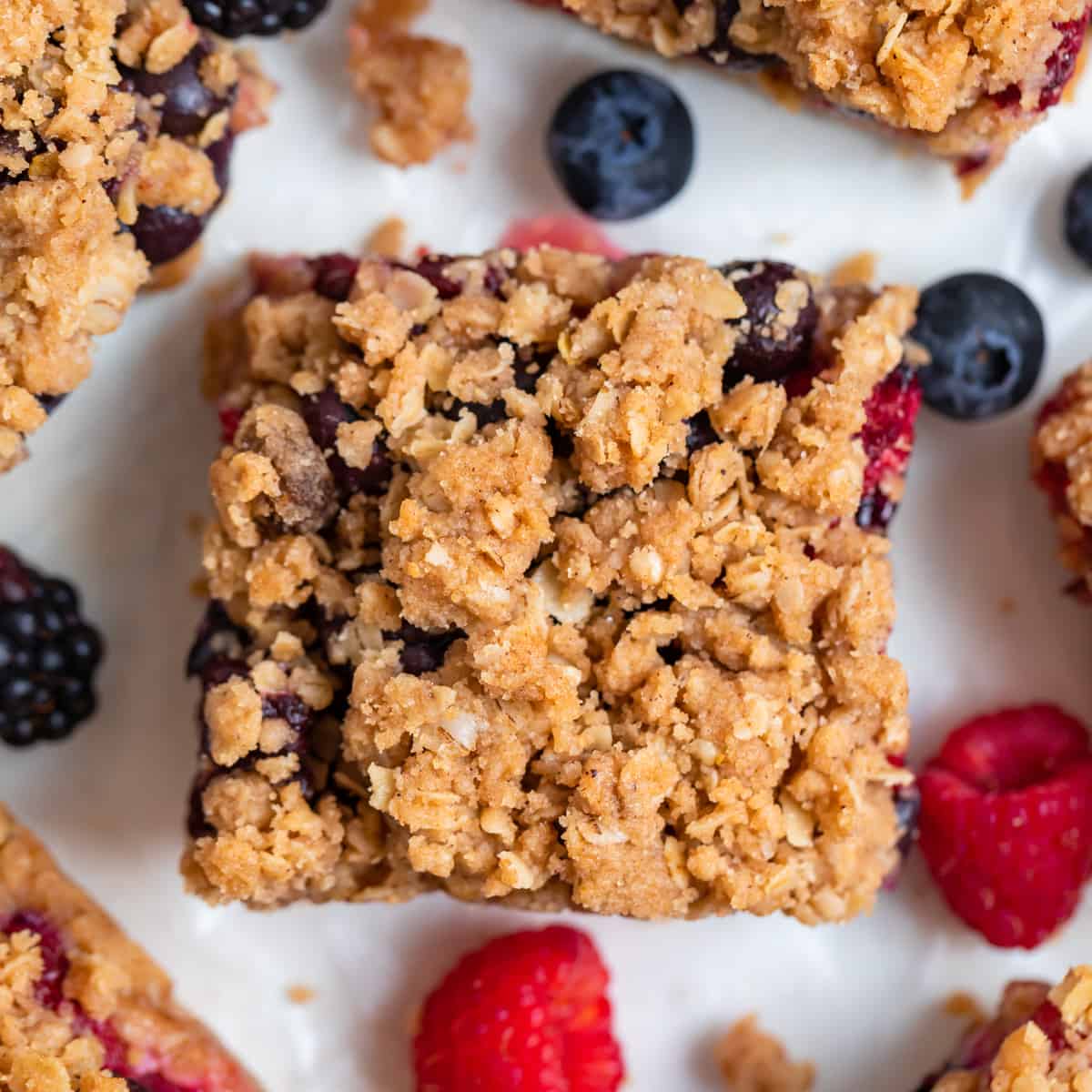 Berry Crumble Bars