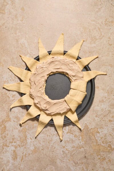 Cinnamon Cream Cheese Crescent Roll Wreath | Lemons & Zest