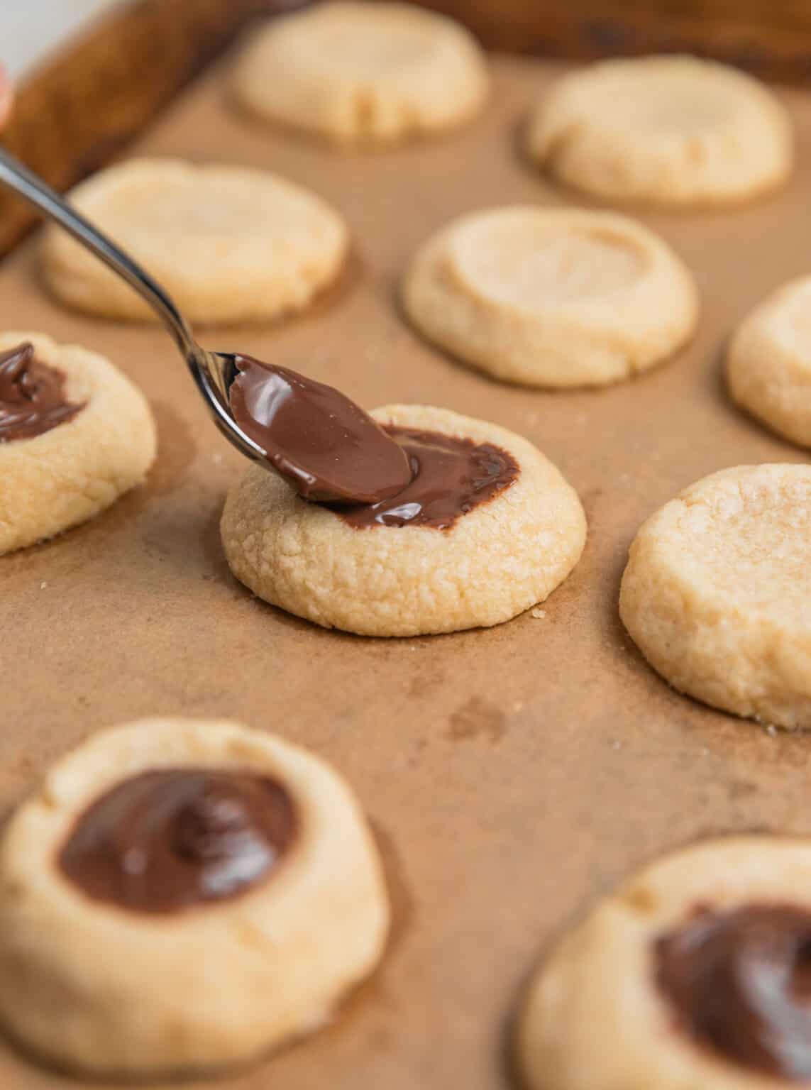 Simple Nutella Thumbprint Cookies | Lemons & Zest