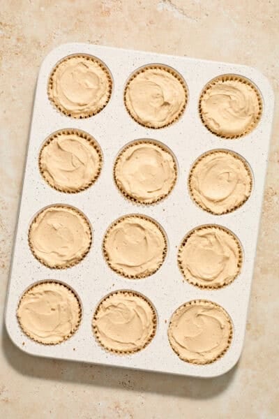 No-Bake No-Bake Mini Biscoff Cheesecakes | Lemons & Zest